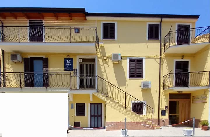 Appartamento 2 Posti Letto. - Santa Maria del Cedro