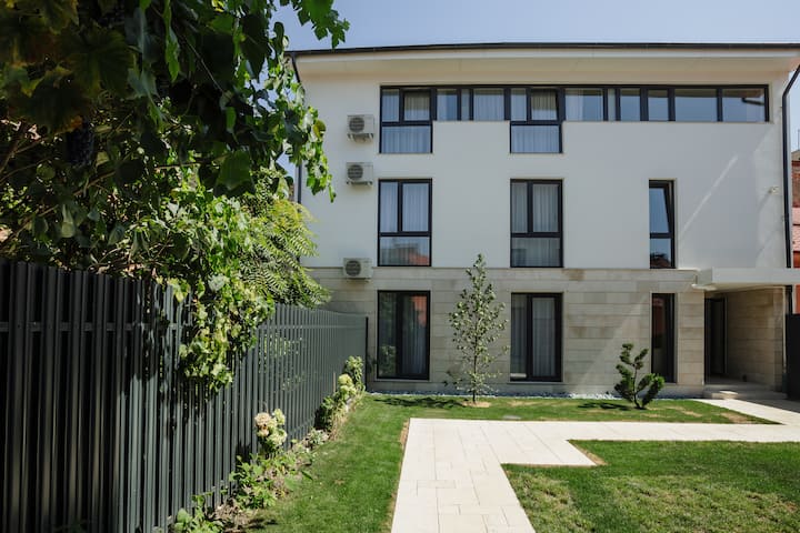 Bloom Downtown Suites - 1 Bedroom Apartment B1 - Cluj-Napoca