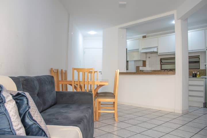 Espaçoso Apartamento Na Praia Dos Ingleses - Florianópolis