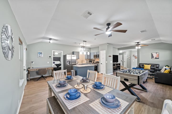 The Dreamy Getaway House In Spring - Spring, TX
