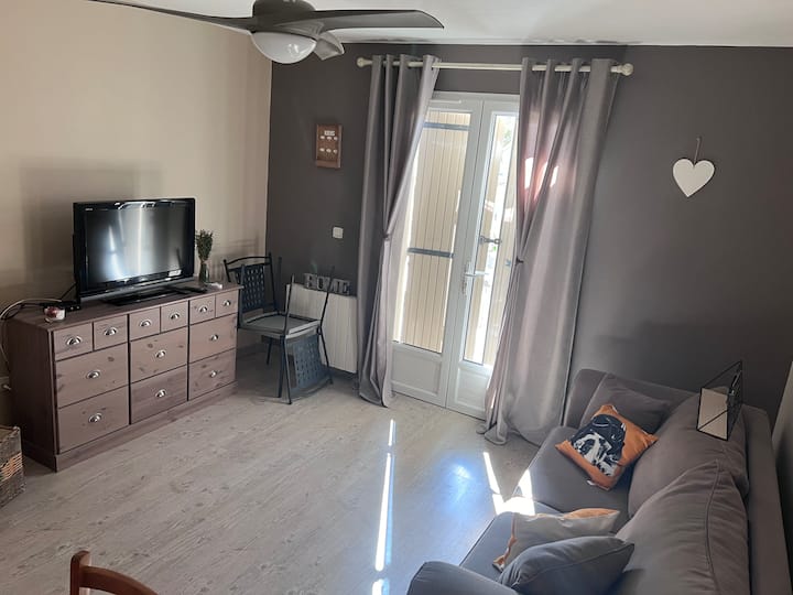 Appart Au 1er éTage D’une Villa - Gigondas