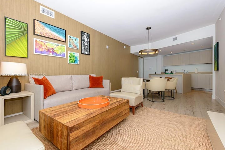 Spectacular 2b 2b Ocean Front - Hallandale Beach