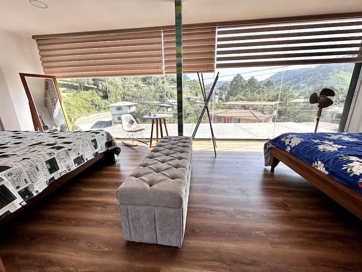 Casa Familiar En Nanegal - Yunguilla