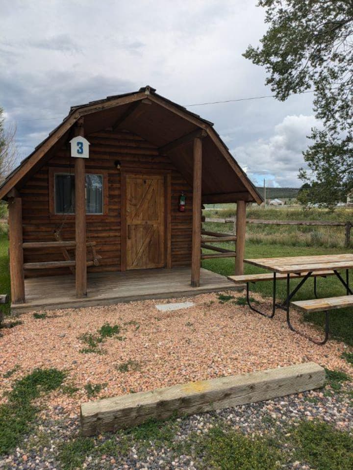 Campfire Cabin Cc3 - Panguitch, UT