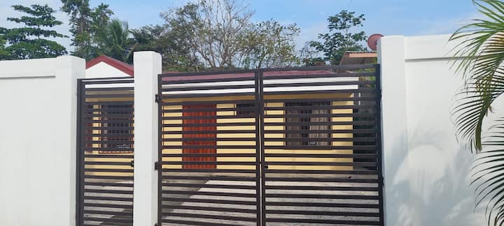 "Capi-capi Retreat, Paquera" - Paquera