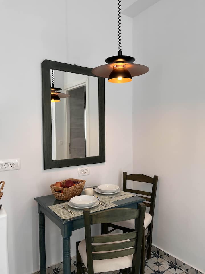 3 Minute Walk To Fira Center Deluxe Studio - Santorin