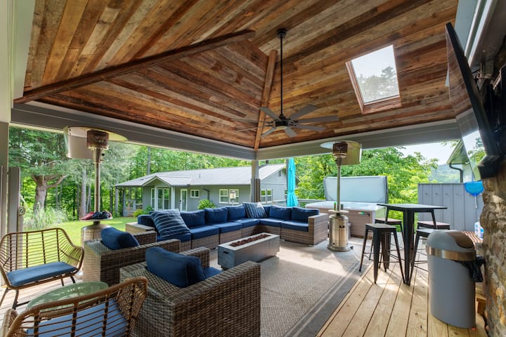 Secluded Downtown Helen-private Hot Tub - Helen, GA