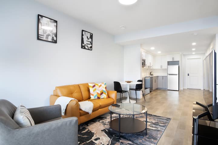 Olympia Lodge 2 Room Apartment - Calgary