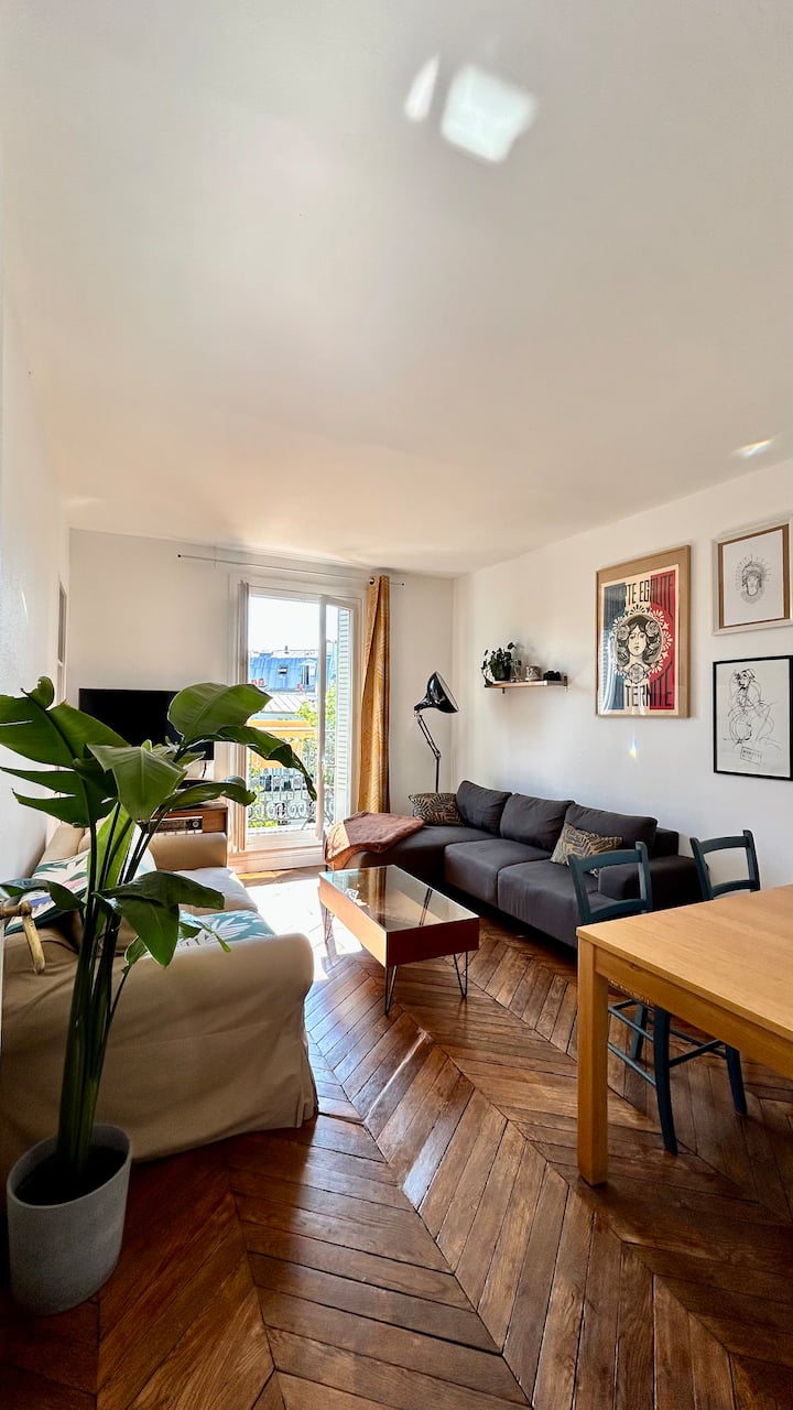 Bright Flat Near Montmartre - París