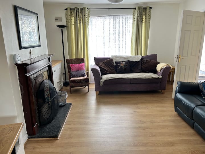 Spacious Home Close To Town - Bundoran