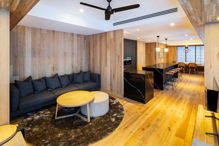 Dharma Niseko Comfort Quadruple Room - 니세코조