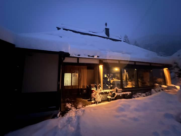 京料理朝夕食付オールインクルーシブ京都綾部Aubergekikuya古民家1軒貸出 大型犬ペット歓迎 - 아야베시