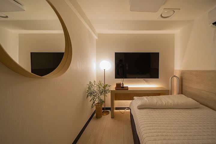 New Stay_'207' #신촌 #세브란스병원 #홍대 #Cozy #Clean #짐보관 - Seoul
