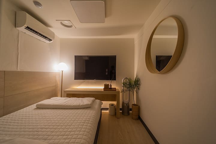 New Stay_'208' #신촌역#서울여행 #연세대 #홍대 #짐보관#외국인#세브란스병원 - Seoul