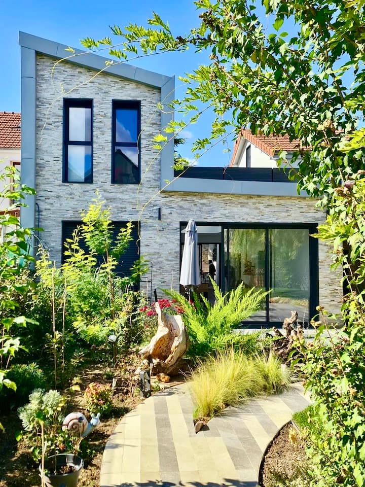 Maison De Verdure Proche Paris - Montrouge