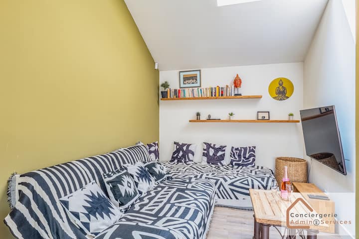 Maison Avec Piscine, Metro D Proche Eurexpo Lyon - Lyon