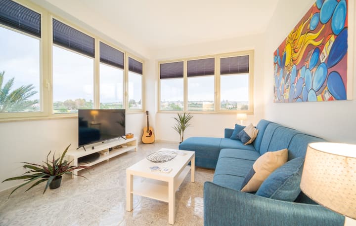 Villa With Garden Near The Beach - Menfi