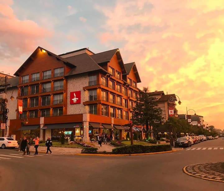 Hotel Laghetto Stilo Borges - Centro De Gramado - Gramado