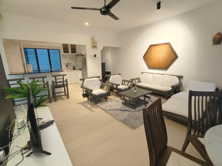 3b2b Holiday Home For 2-7pax - Batu Ferringhi