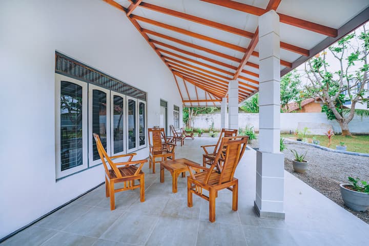 Shinestar Mirissa - Walk To Beach Villa - Mirissa