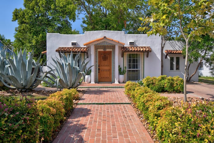 Casa Carmen | Kerrville + San Miguel + Marfa - Kerrville, TX