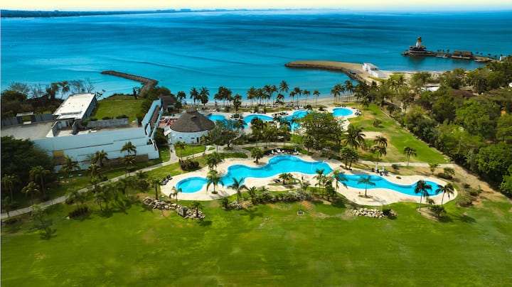Departamento De Lujo En Playa - Bucerías