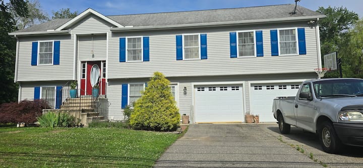 Charming Coastal Retreat - Old Lyme, CT
