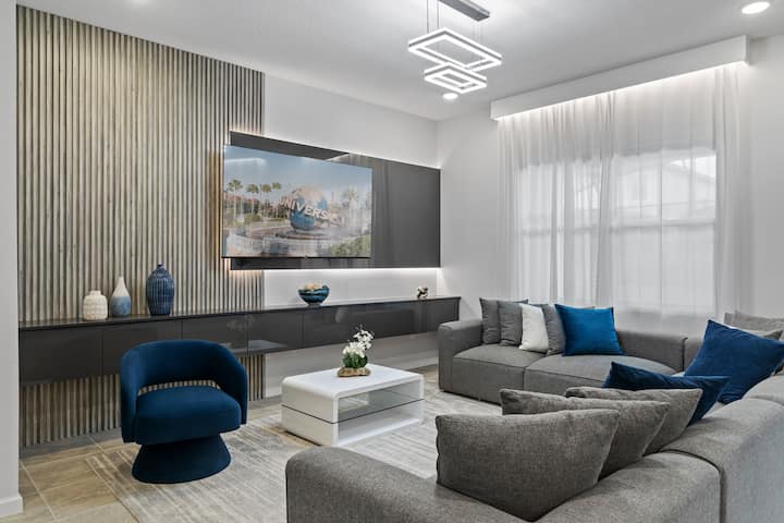 Luxury8br Villa/near Disney & Universal, Game Room - Orlando