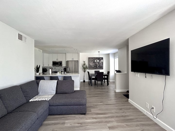 Charming Oc Condo 2br/ 2ba - Mission Viejo, CA