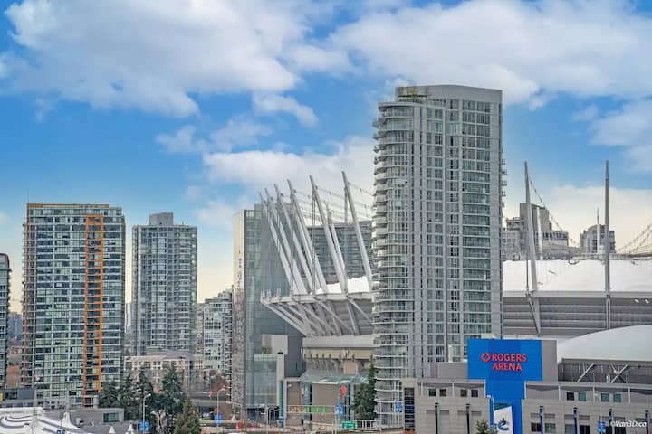 Downtown 2br | Parking | Walk To Bc Place & Fifa - Vancouver