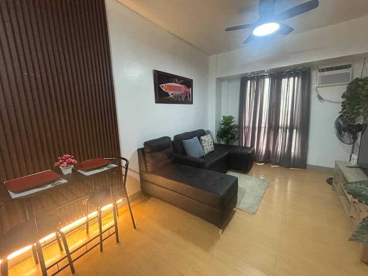Madonna’s Staycation! 
2bdr Avida San Lazaro - Manila