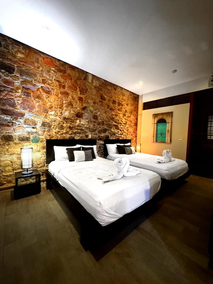Boutique Apartment In Old Town - Panama City