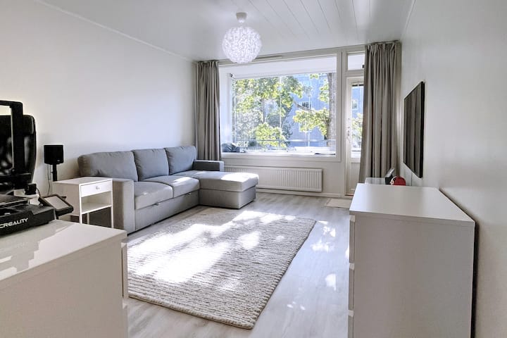61 M² 2-room, Free Parking, Balcony, Metro 10 Min - Espoo