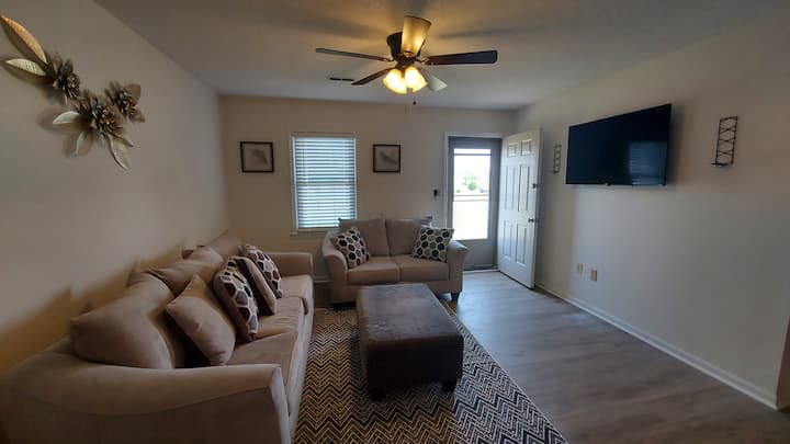 Newly Upgraded 2 Open Floor Plan - Greenville, NC