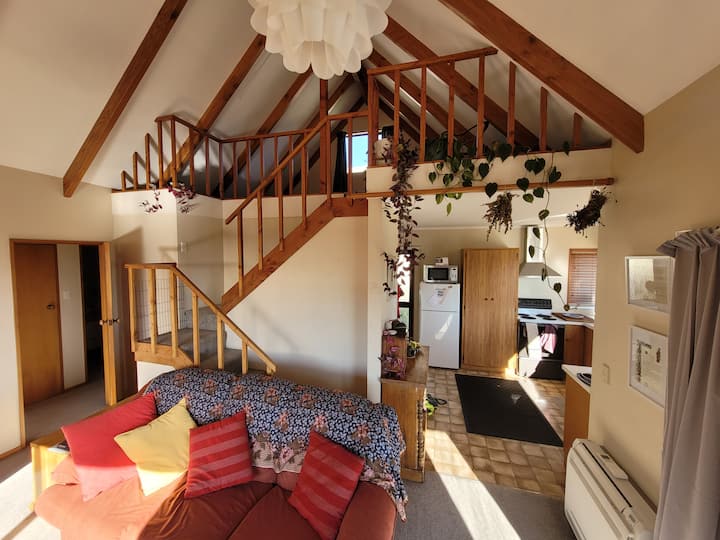 Little Cottage With A Big View! - Richmond