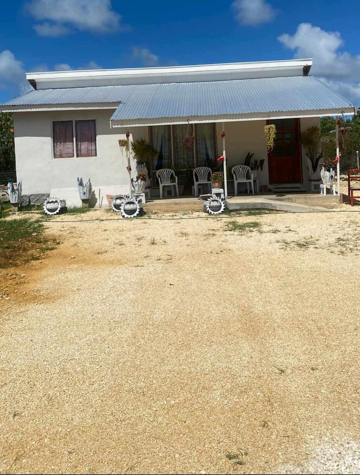 Rea's Place
Ma'ufanga - Tonga