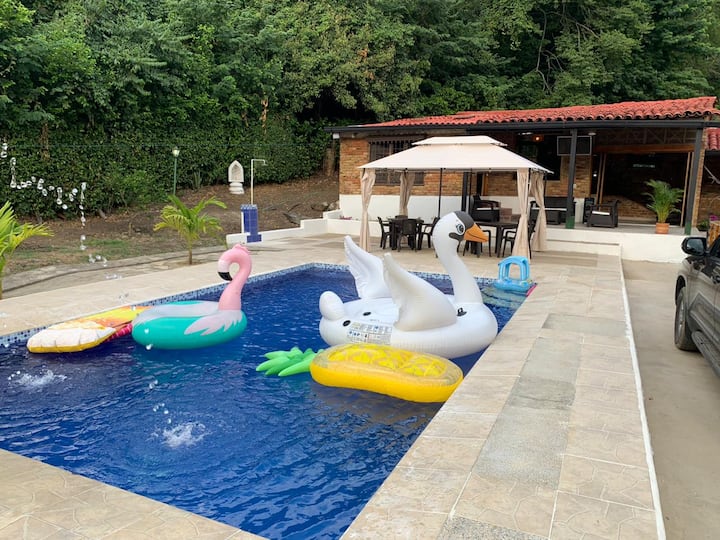 Casa Campestre Comfortable - Apulo