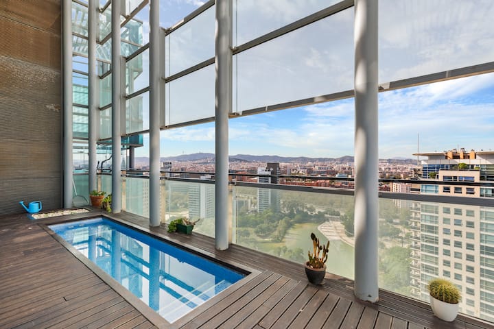 Penthouse With Sea Views And Private Terrace&pool - Barcelona