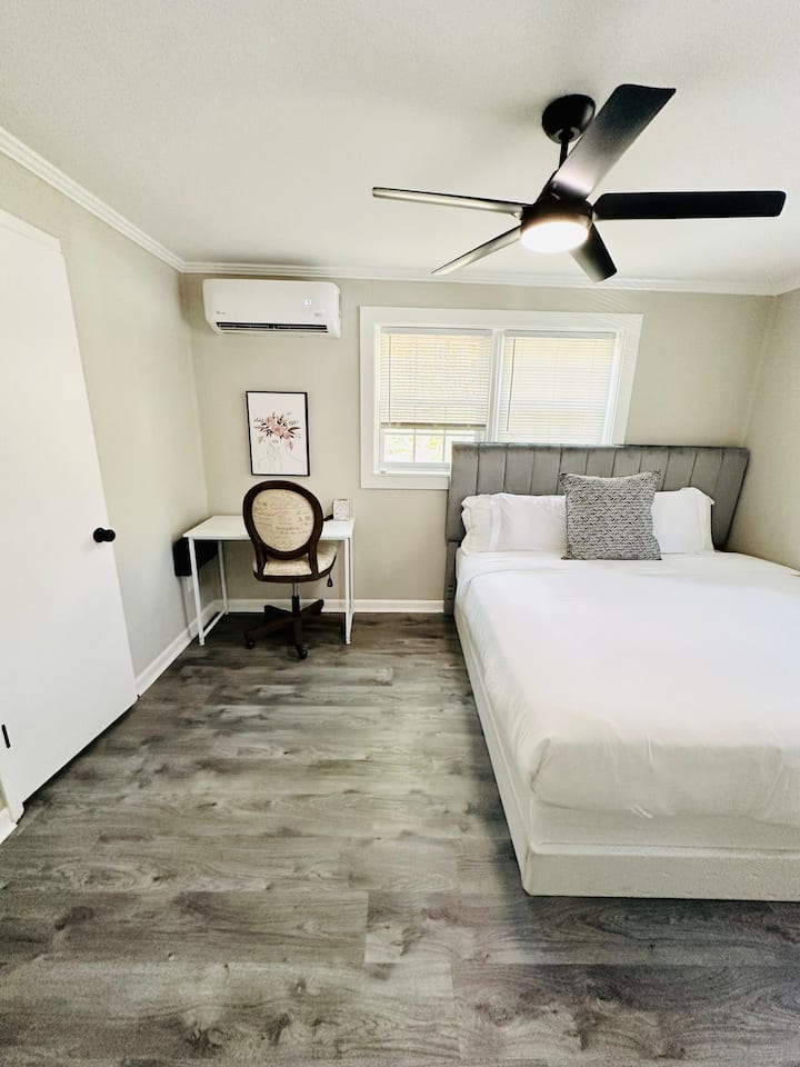 1br Near Cherrydale Shops And Downtown - Greenville, SC