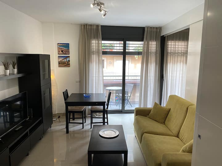 Bonito Apartamento A 3" De Playa - Tarragona