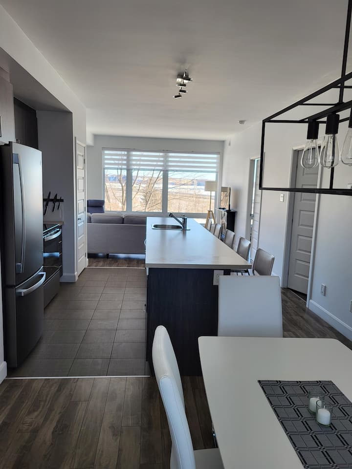 Le 305 - Quebec City