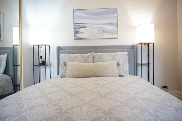 Broadmoor Suite 348 - San Francisco, CA