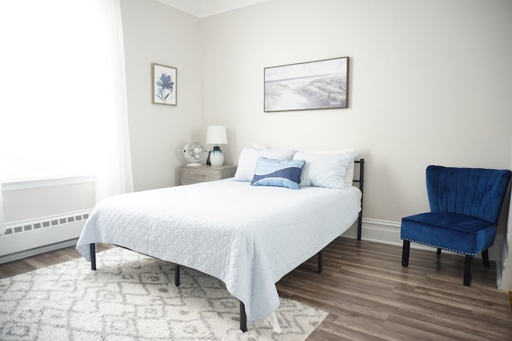 Broadmoor Studio 329 - San Francisco, CA