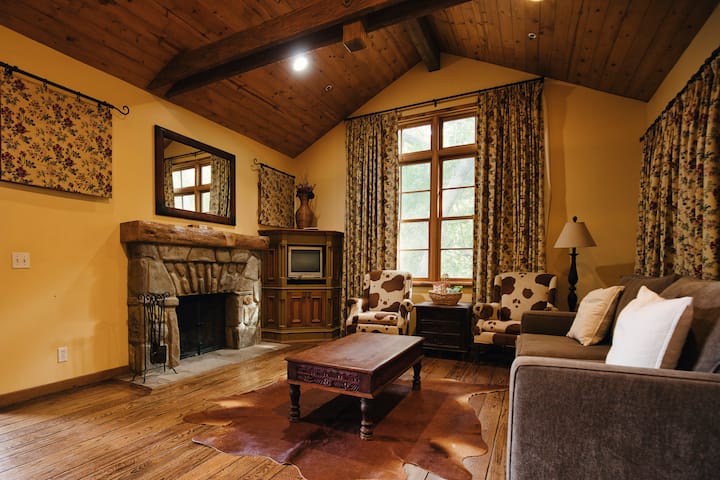 Cottage - Circle Bar B Guest Ranch, Meals Included - Solvang, CA