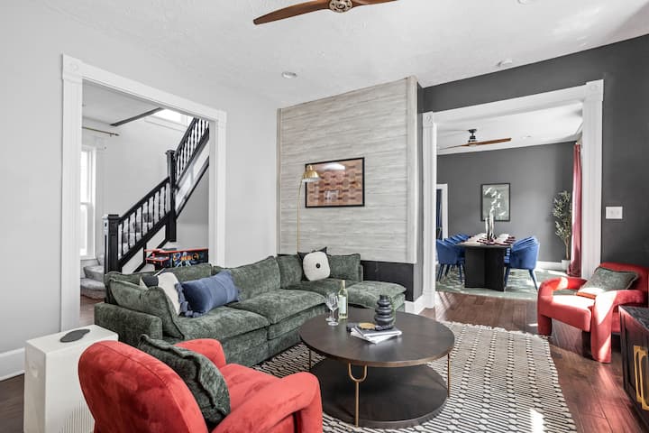 Cozy 4bd | 10min Downtown |Bbq, Ping-pong, Firepit - Indianapolis