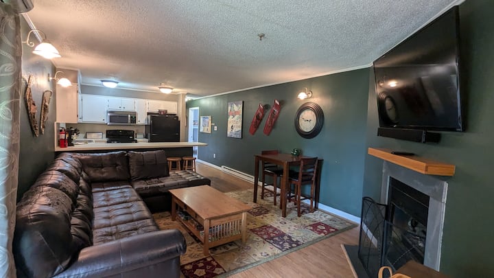 E205 Winterplace Condo Ski In Ski Out 2nd Floor - Winterplace Ski Resort, WV