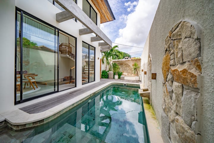 Casa Samudra - 3br Villa In Seminyak - Denpasar