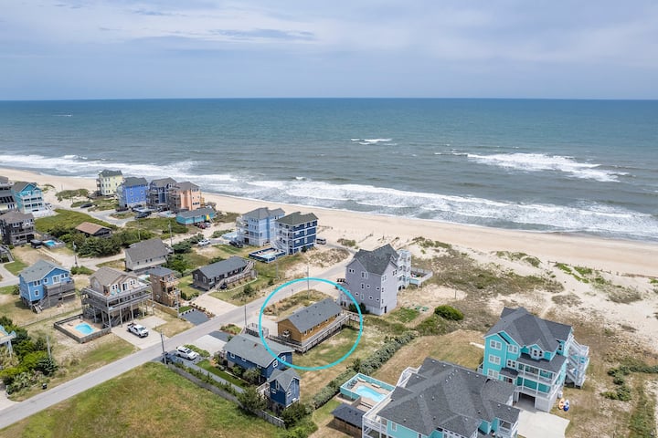 Semi-oceanfront/2 King/1 Queen/wheelchair Friendly - Outer Banks, NC