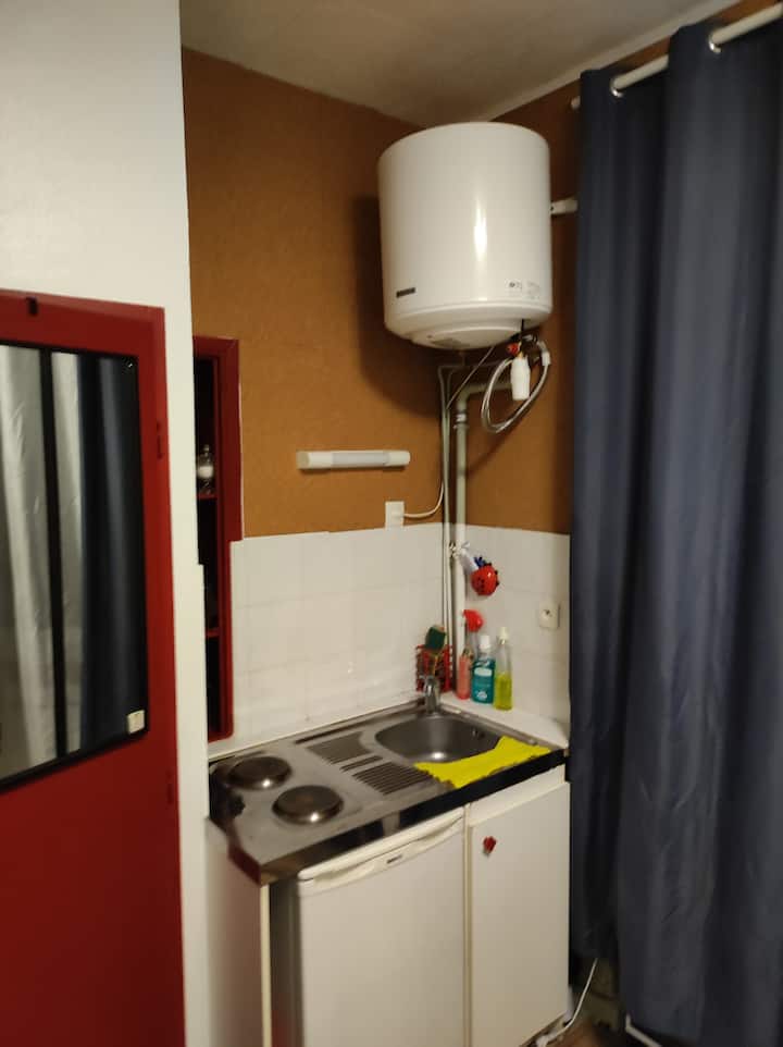 Loue Studio Très Bien Placé - Grenoble