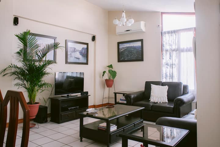 Amplio Y Exclusivo Apartamento En Laguna Del Chipe - Piura